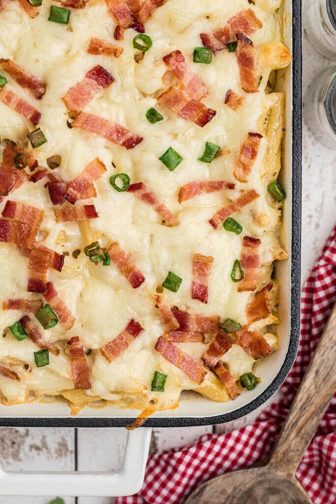 Cheesy Chicken Bacon Ranch Pasta Casserole Recipe - Bowl Me Over