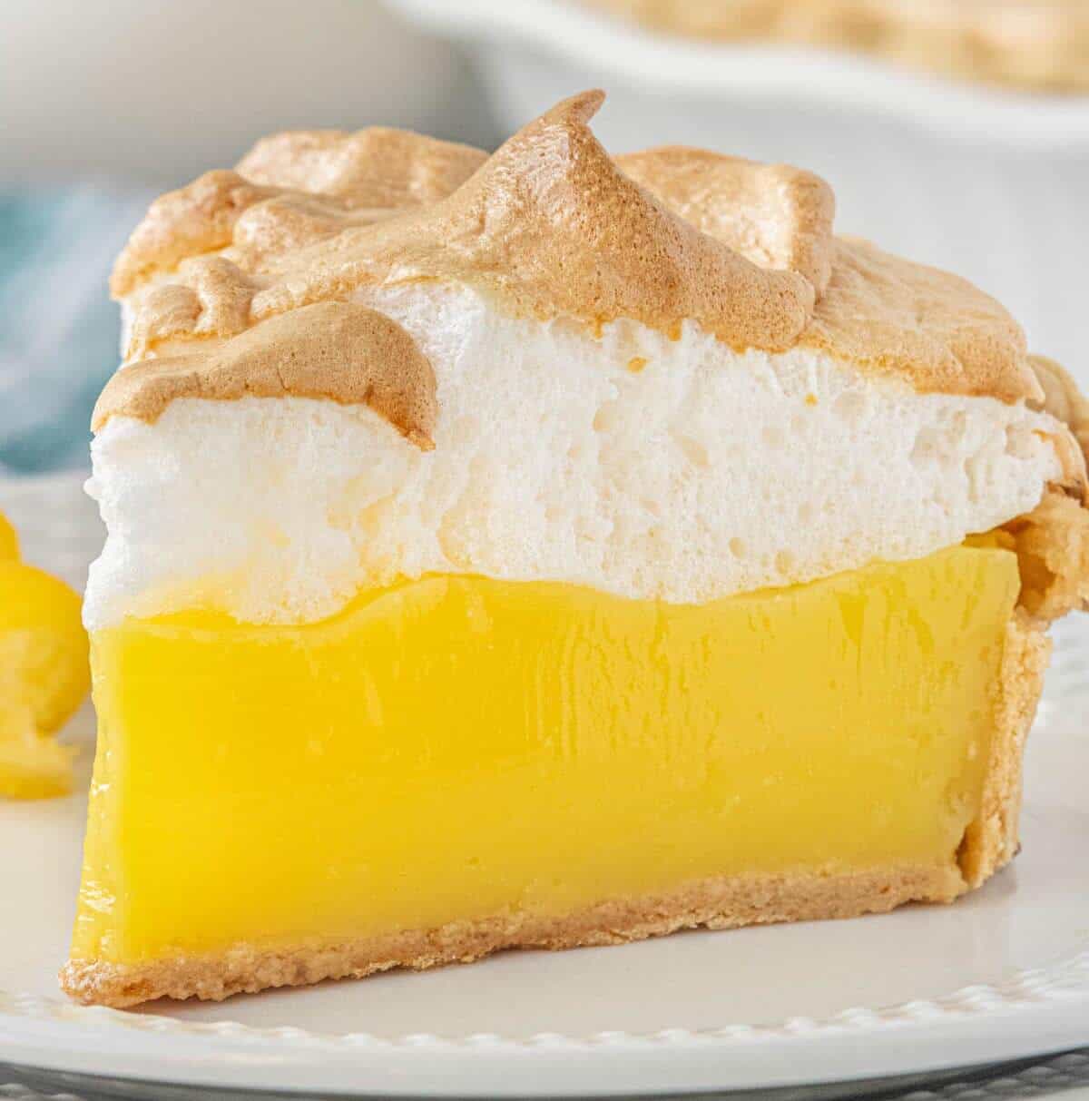 Classic Lemon Jello Meringue Pie Recipe Made Easy! Bowl Me Over