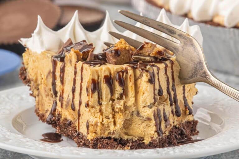 No Bake Chocolate Peanut Butter Cup Cheesecake Recipe