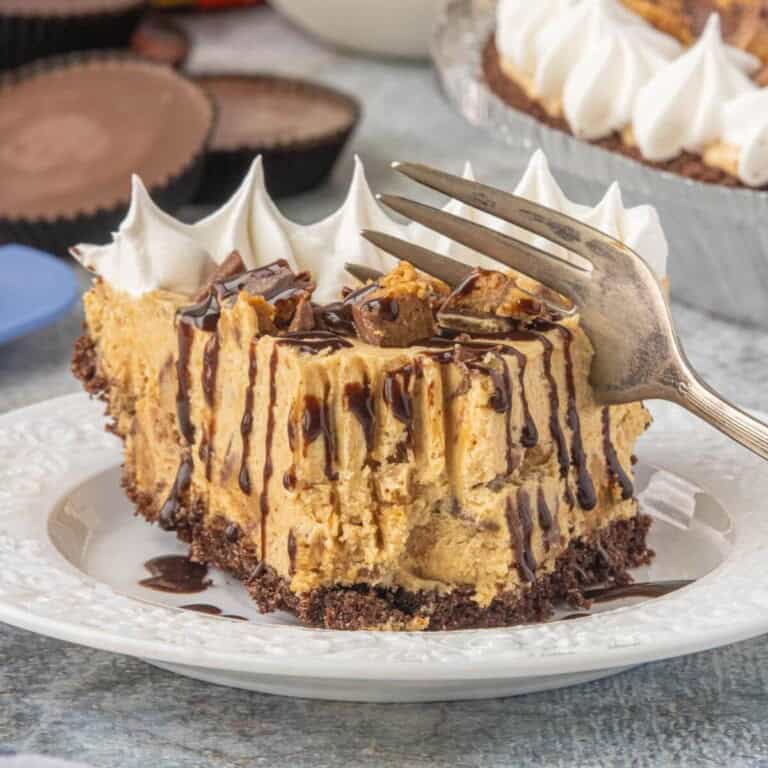 No Bake Chocolate Peanut Butter Cup Cheesecake Recipe